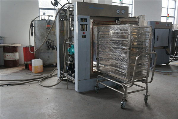 Double Door Safety Lock Pharmaceutical Autoclave With Colored Touch Screen